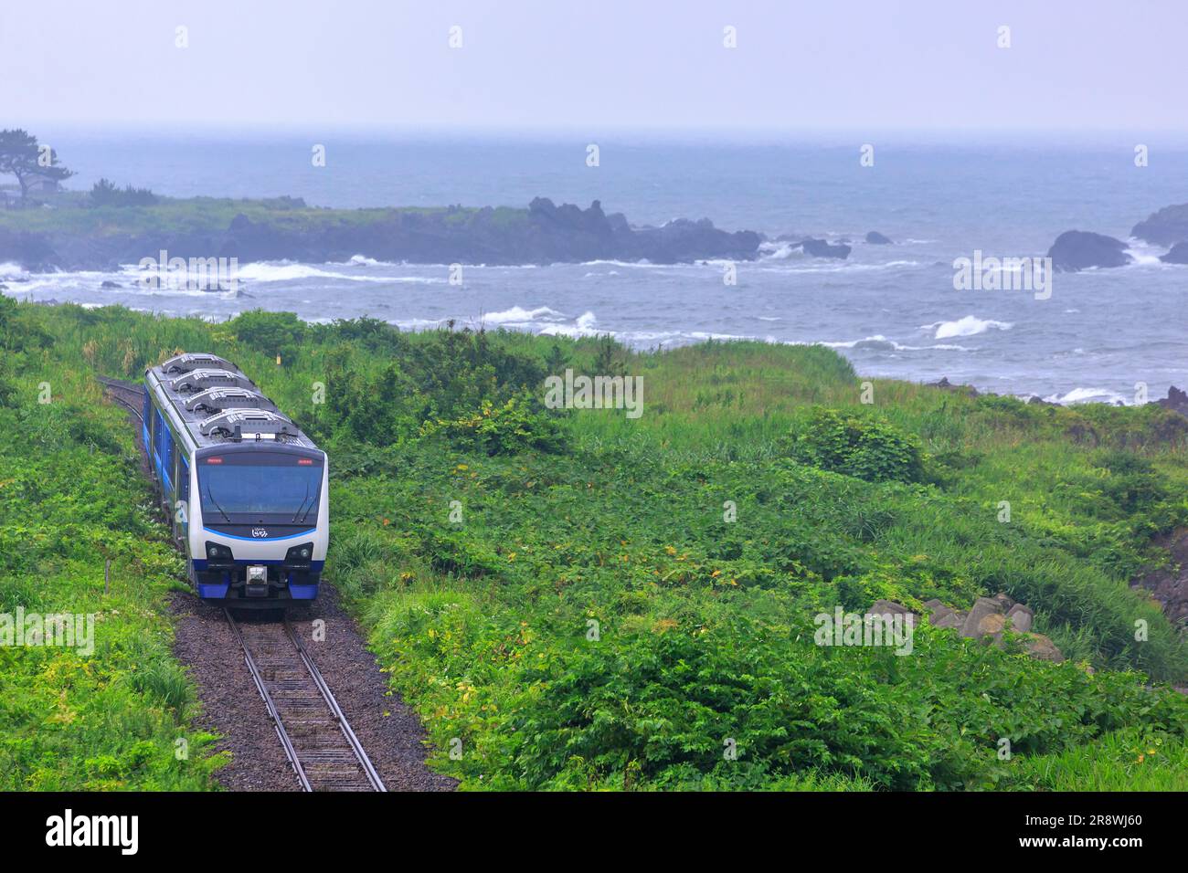 Japan gono train hi-res stock photography and images - Alamy