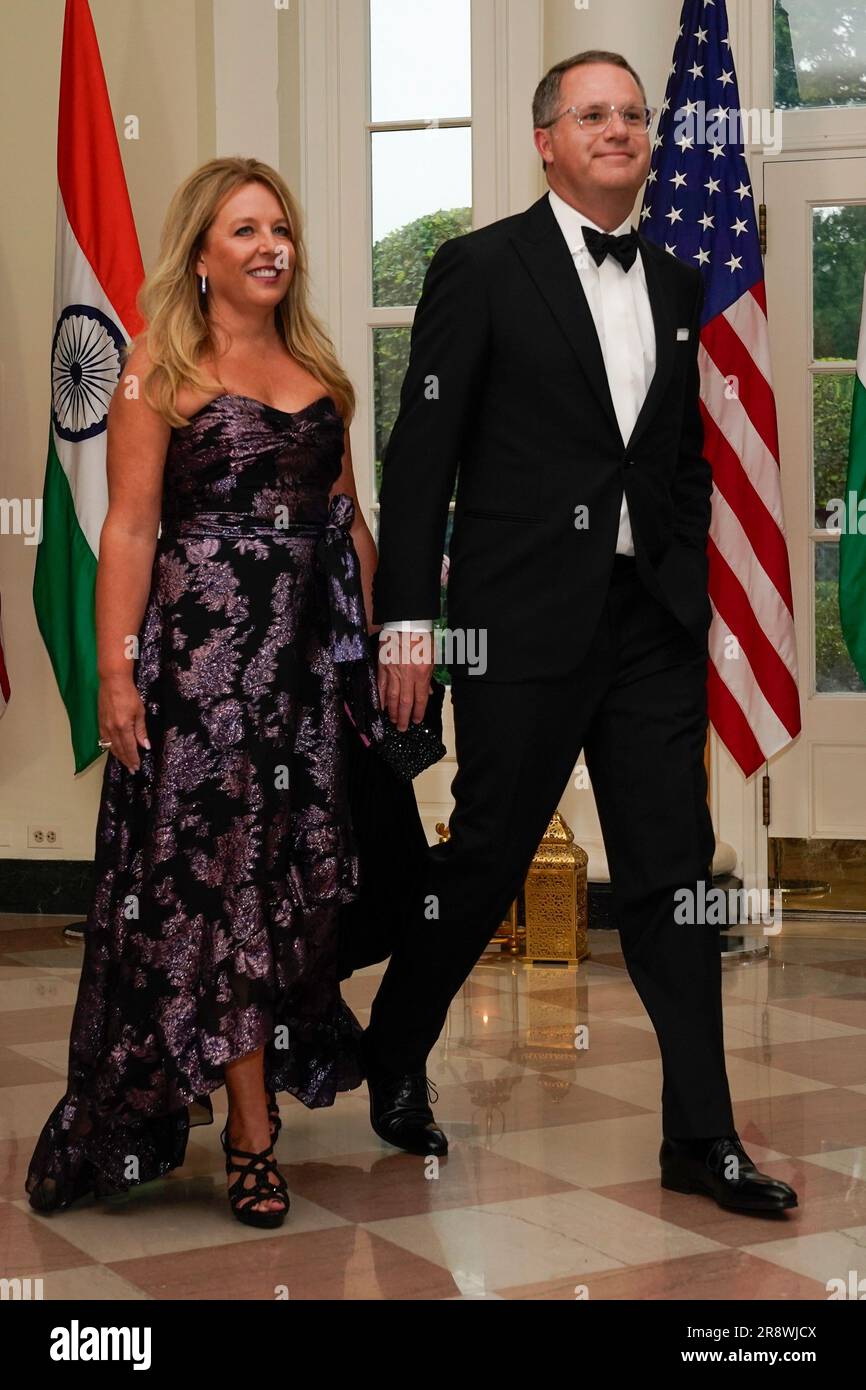 Doug McMillon and Shelley McMillon arrive for the State Dinner with ...