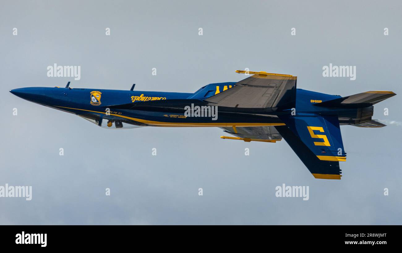 The amazing jets flying overhead Stock Photo - Alamy