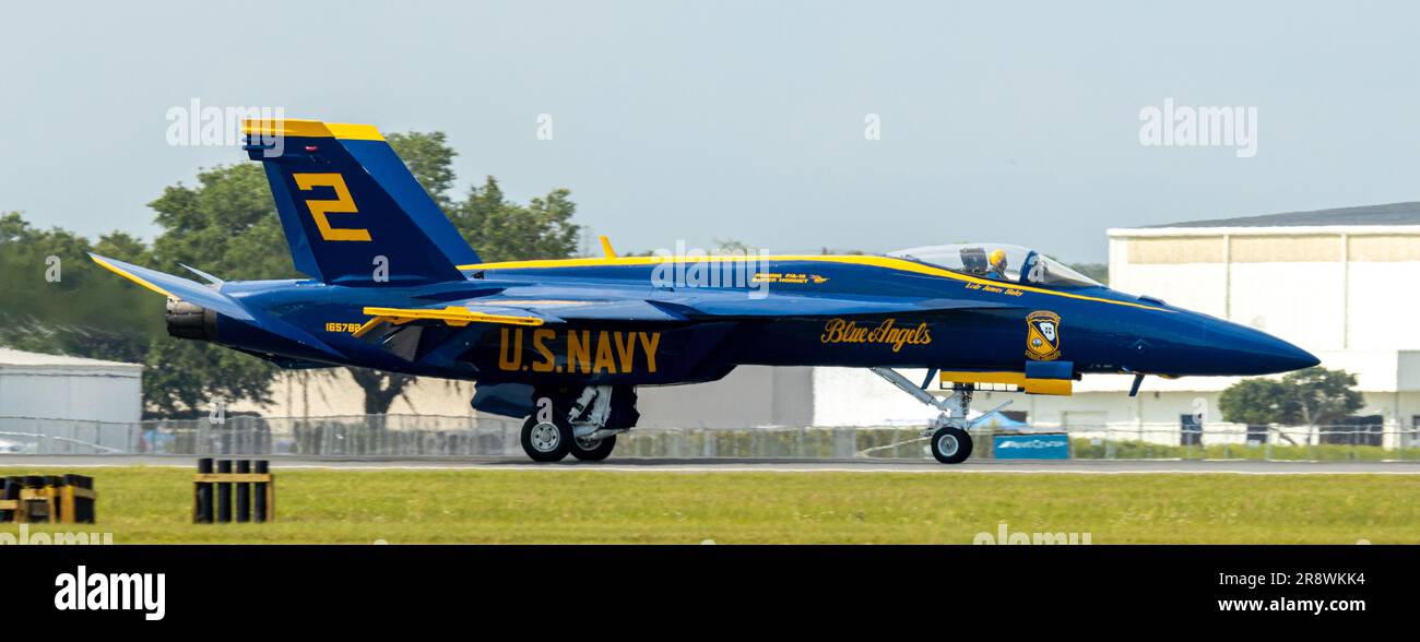 The amazing jets flying overhead Stock Photo - Alamy