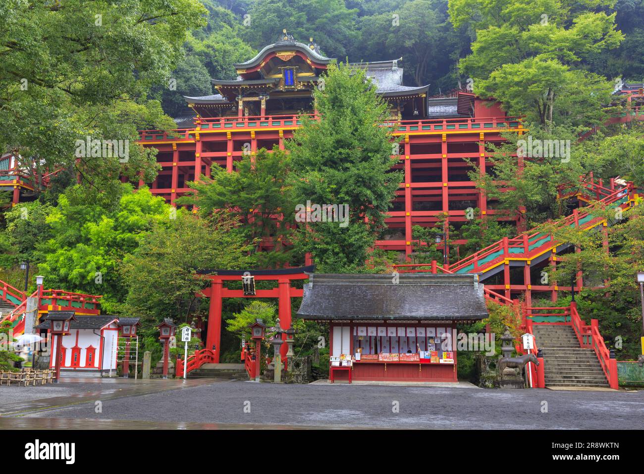 Yutoku Inari Shrine Stock Photo - Alamy