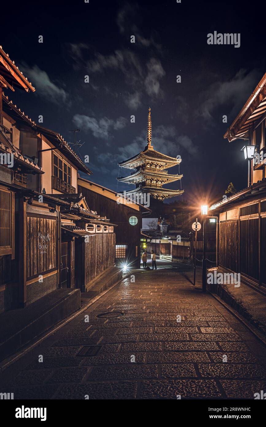 Pathway in the middle of buildings in Kyoto in Japan Stock Photo - Alamy