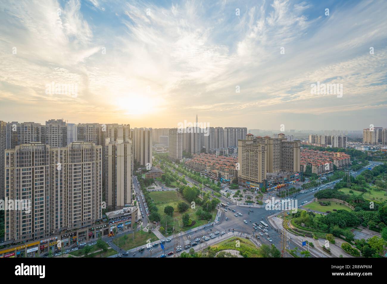 The city of Chengdu at dusk Stock Photo - Alamy
