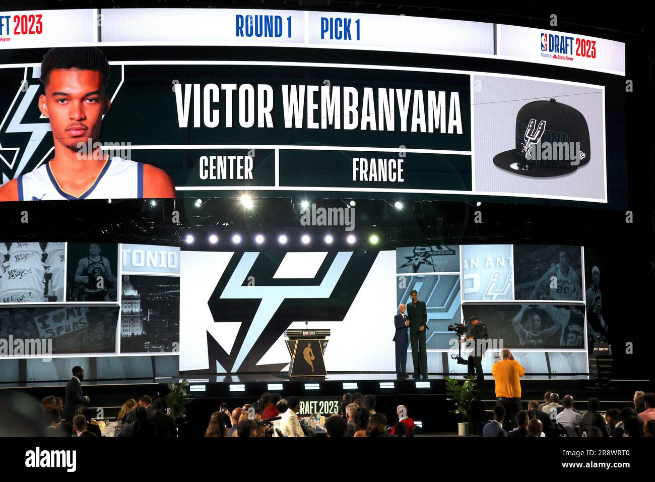 Victor wembanyama draft hi-res stock photography and images - Alamy