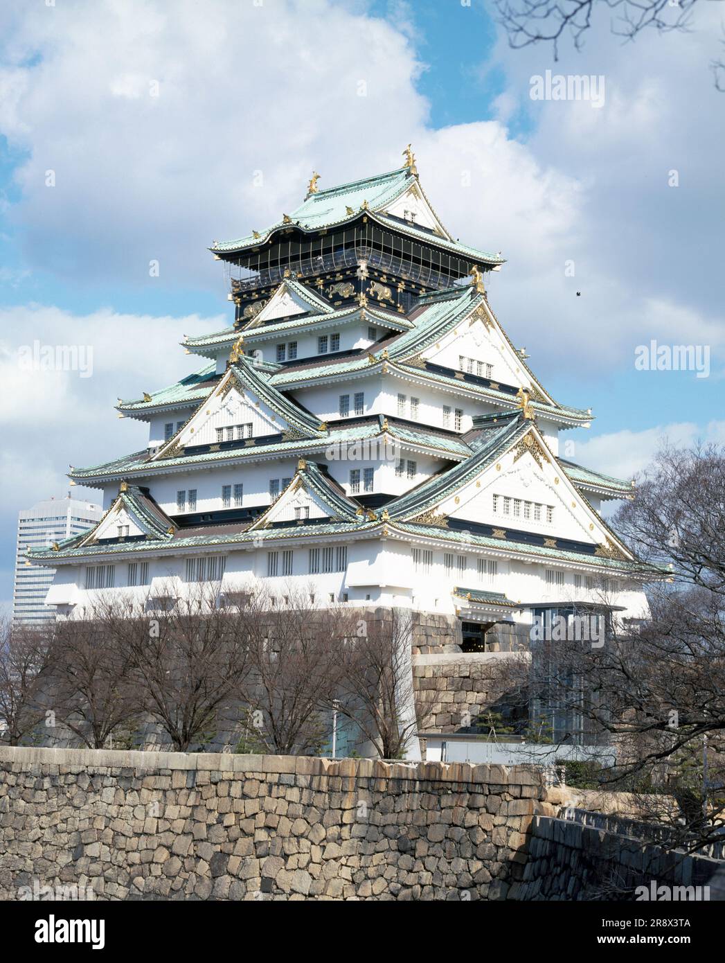Osaka Castle castle tower Stock Photo - Alamy
