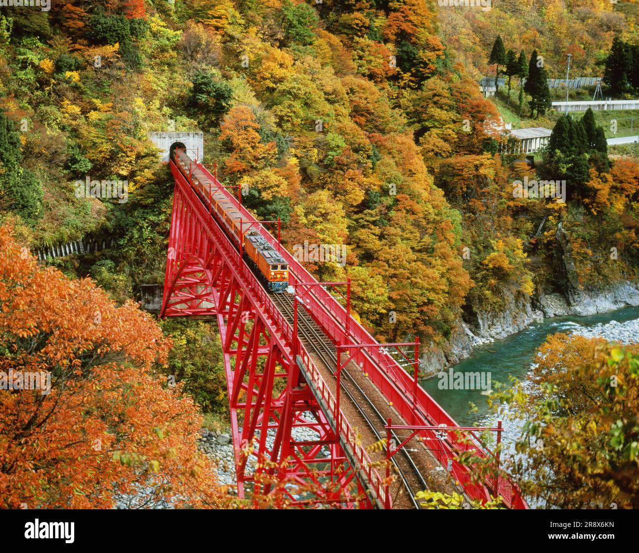 Kurobe Gorge Railway Stock Photo - Alamy