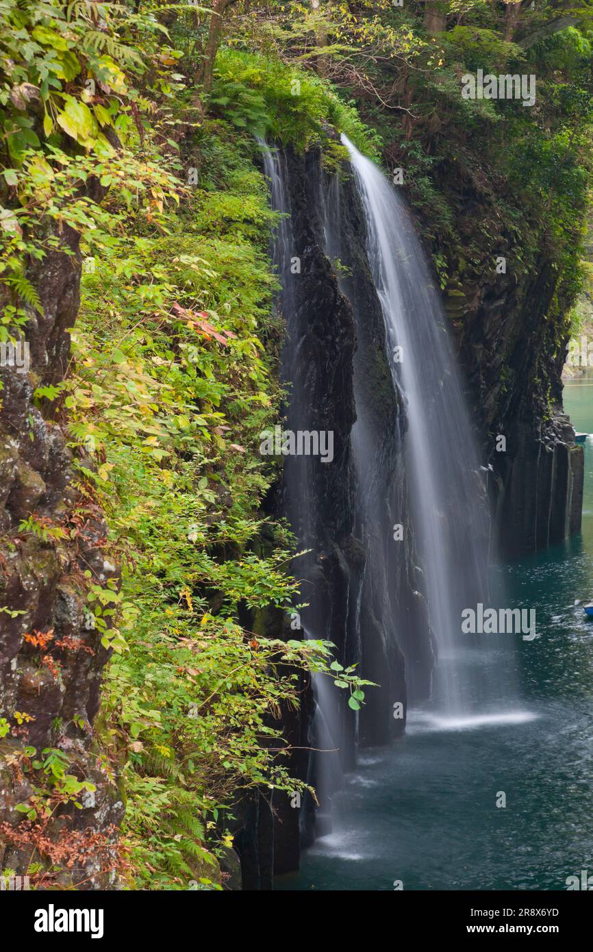 Manaino waterfall hi-res stock photography and images - Alamy
