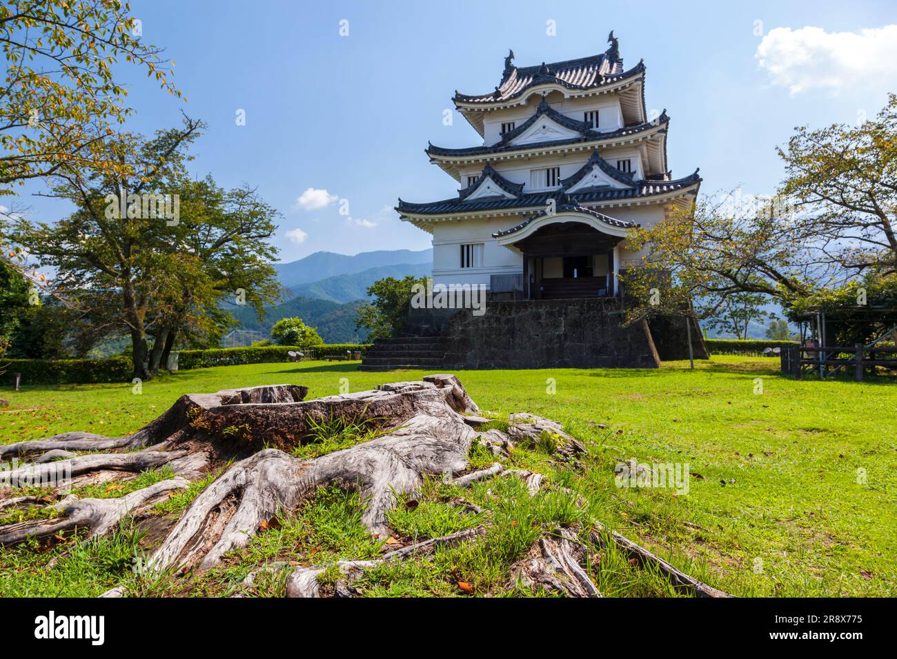 Uwajima castle hi-res stock photography and images - Alamy