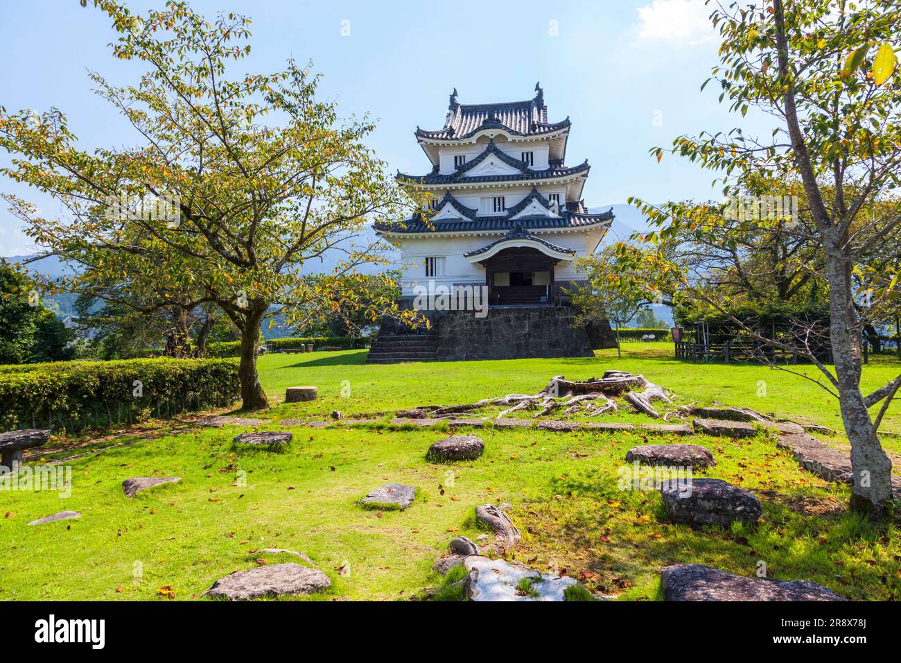Uwajima castle hi-res stock photography and images - Alamy