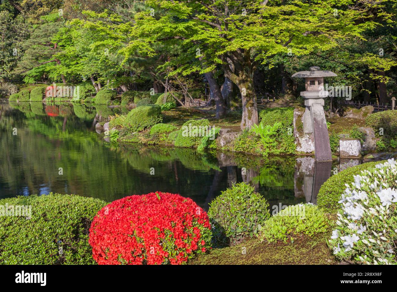 Spring kenrokuen gardens hi-res stock photography and images - Alamy
