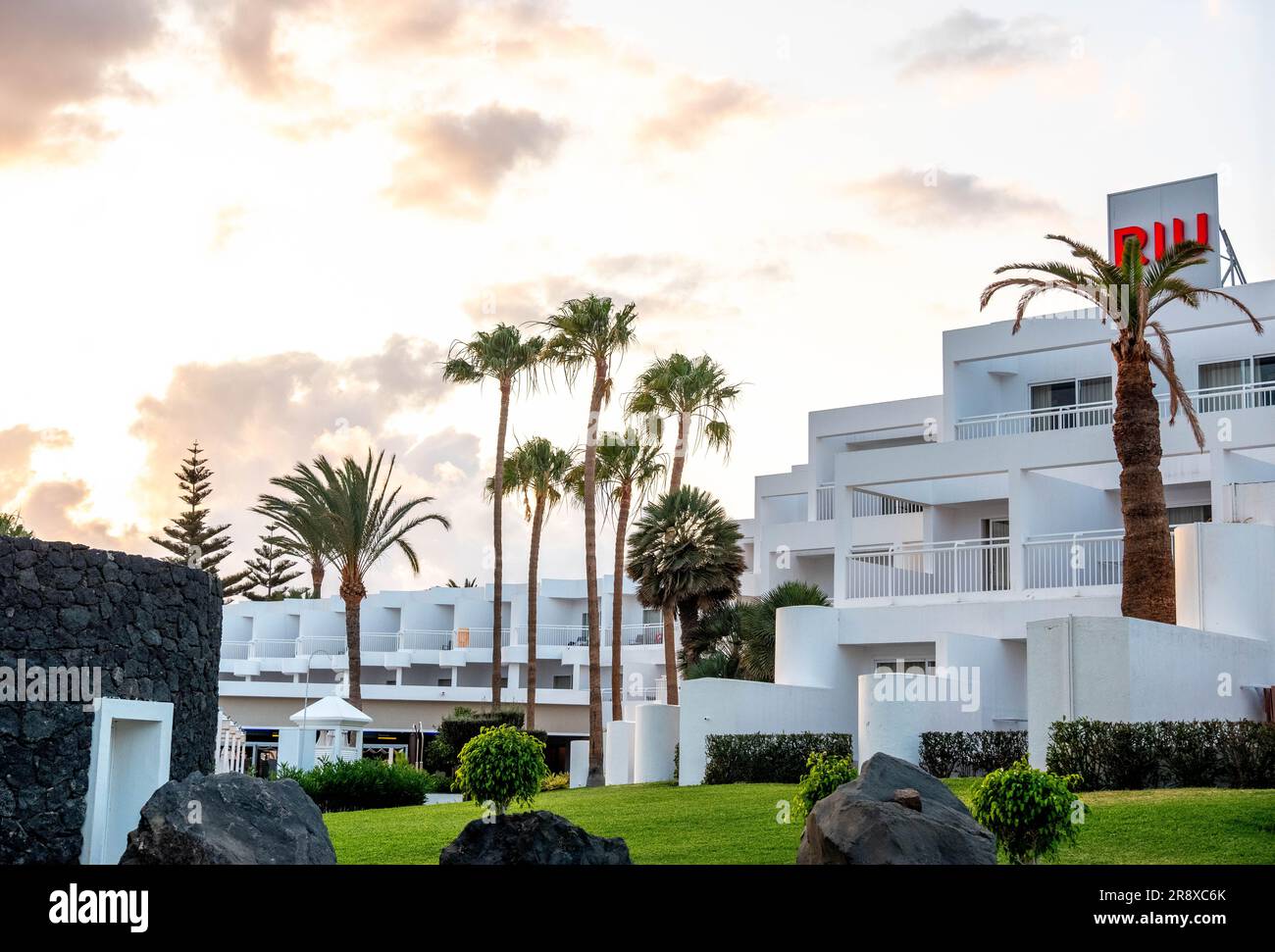 Hotel riu paraiso lanzarote resort hi-res stock photography and images ...