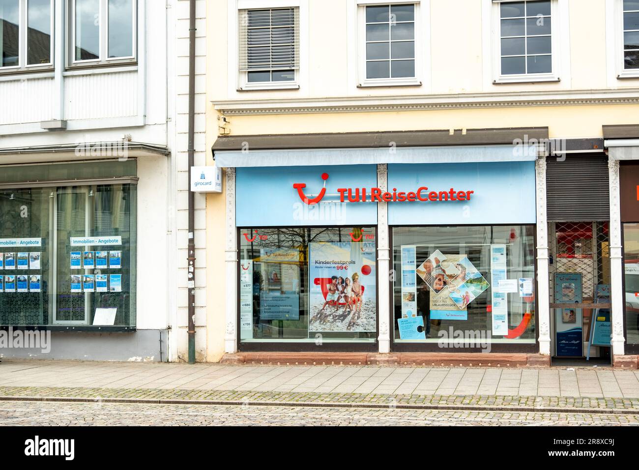 Logo german travel company tui hi-res stock photography and images - Alamy