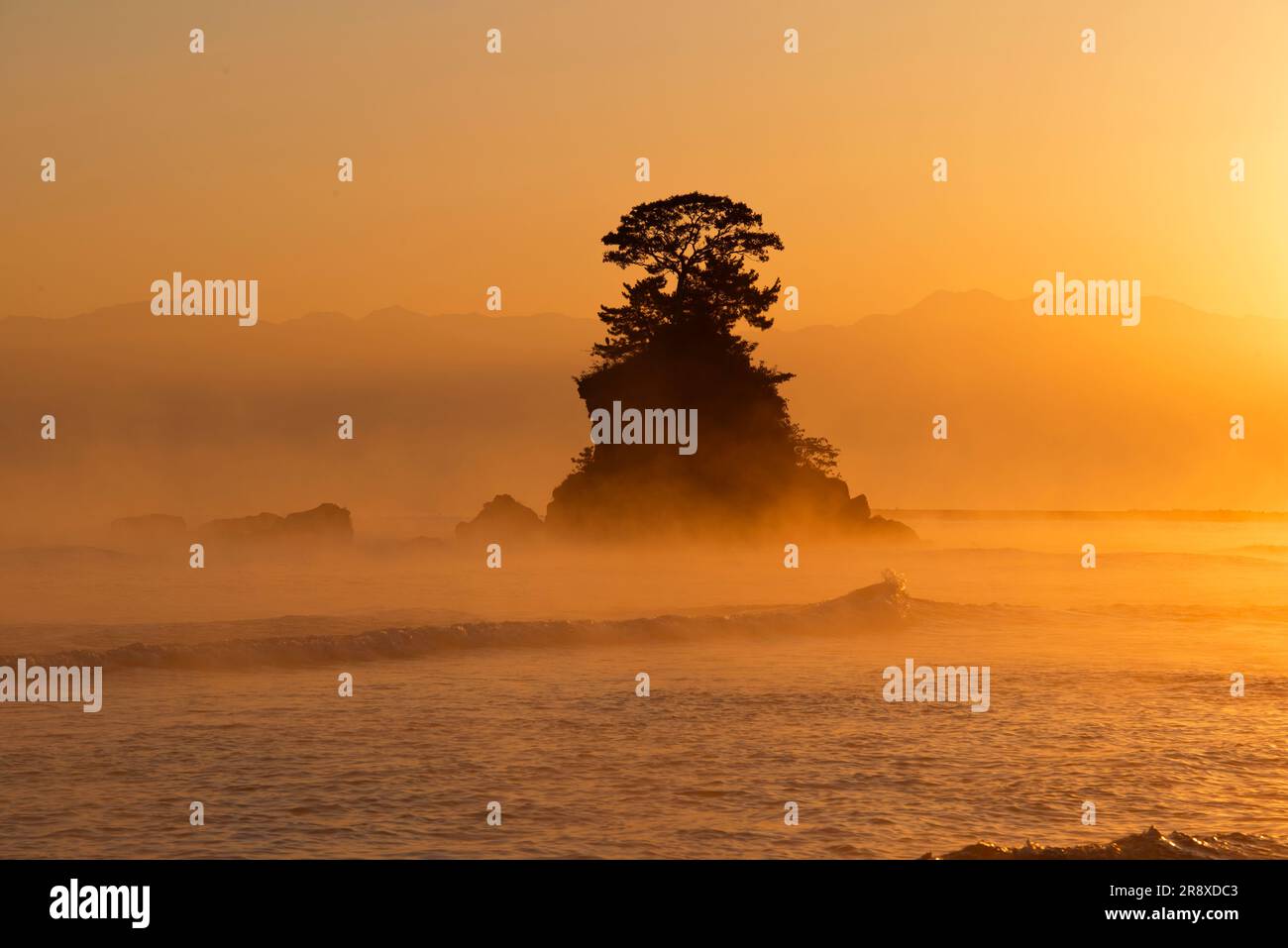 Amaharashi hi-res stock photography and images - Alamy