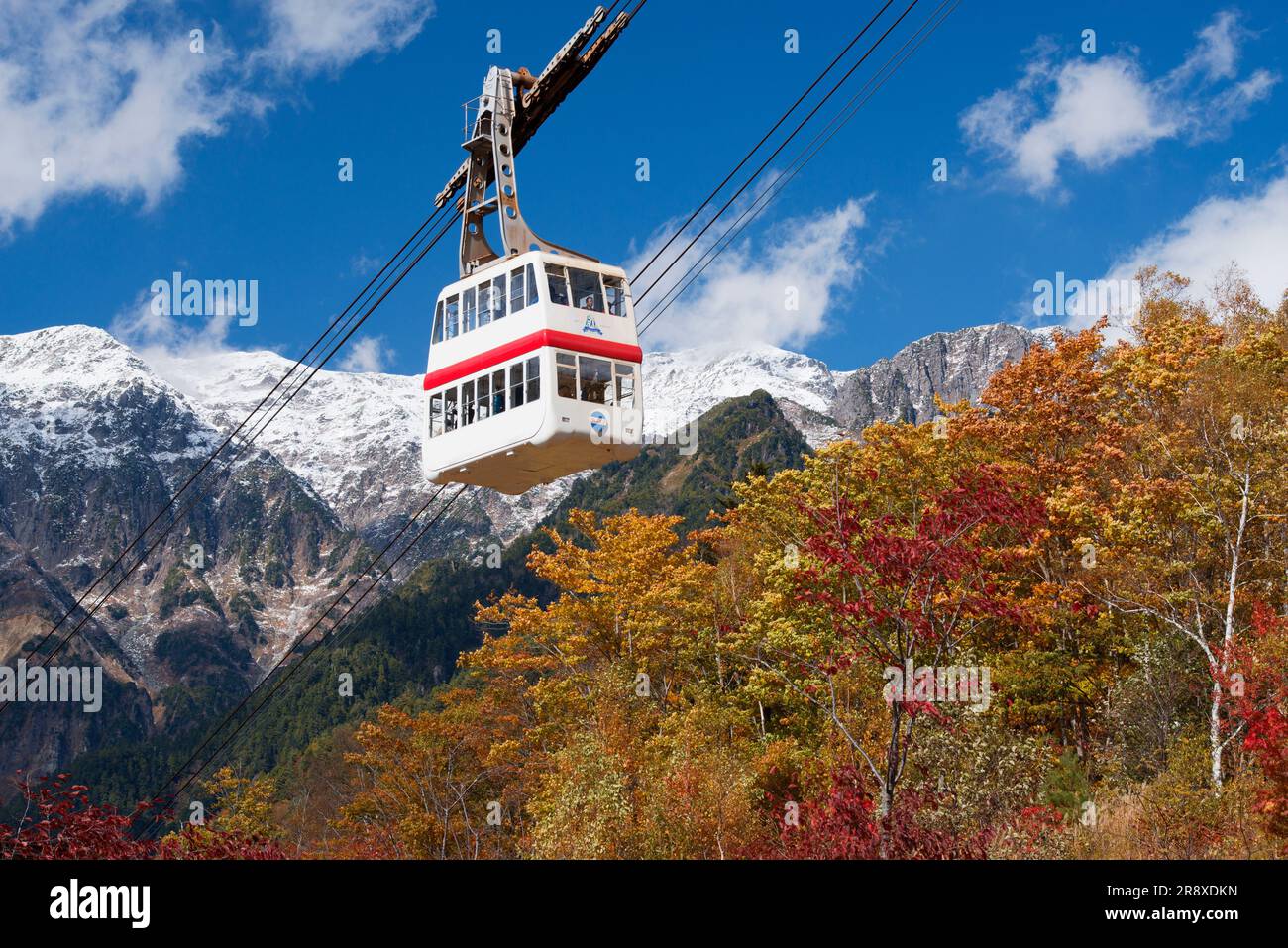 Shinhotaka ropeway hi-res stock photography and images - Alamy