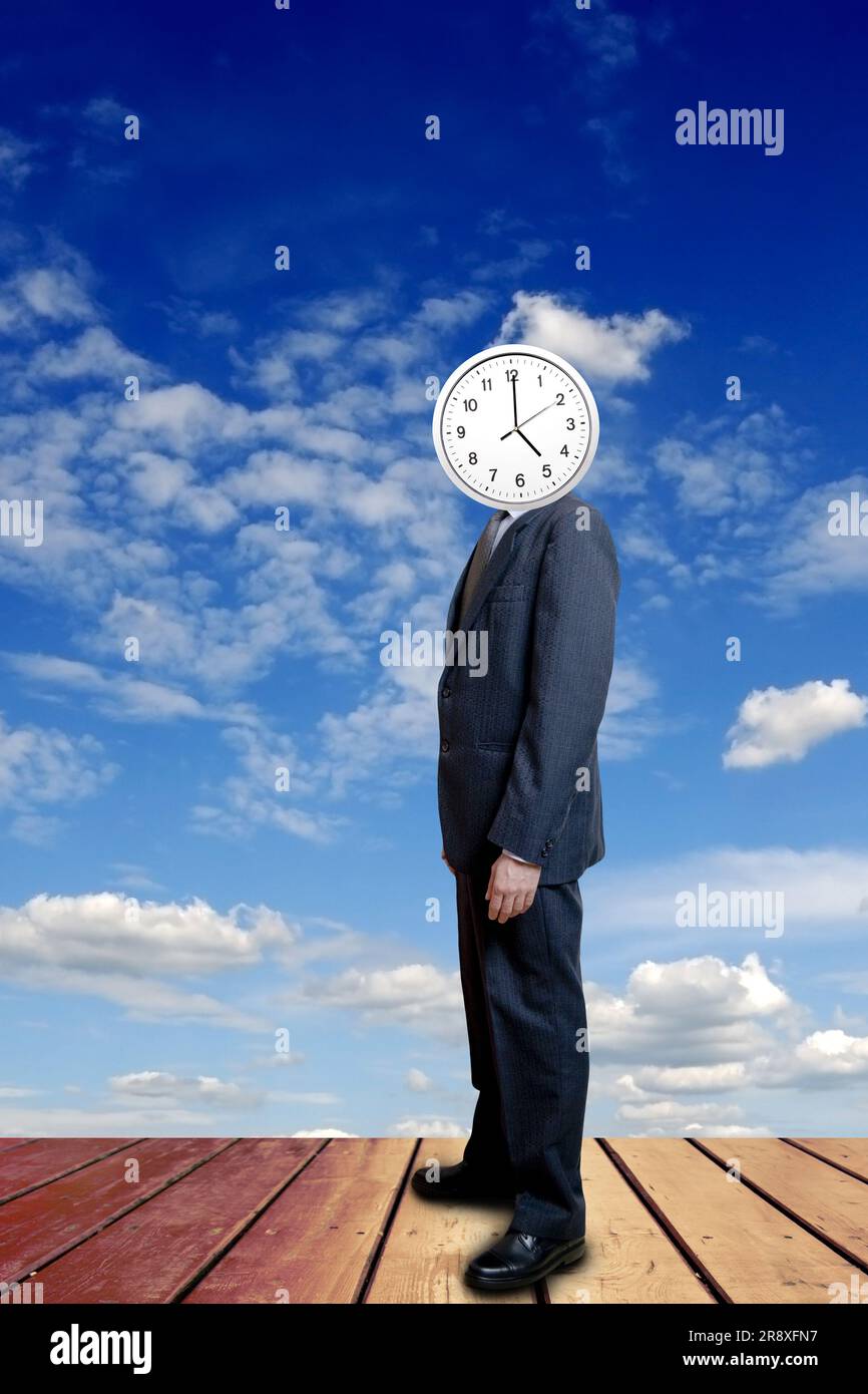 Five o clock hi-res stock photography and images - Alamy