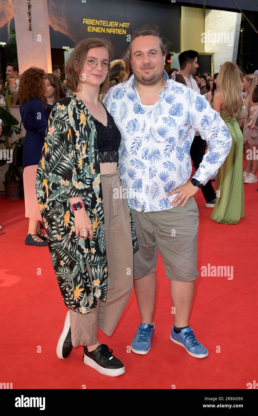 Gina Hofmann und Robert Hofmann bei der Premiere des Kinofilms 'Indiana ...