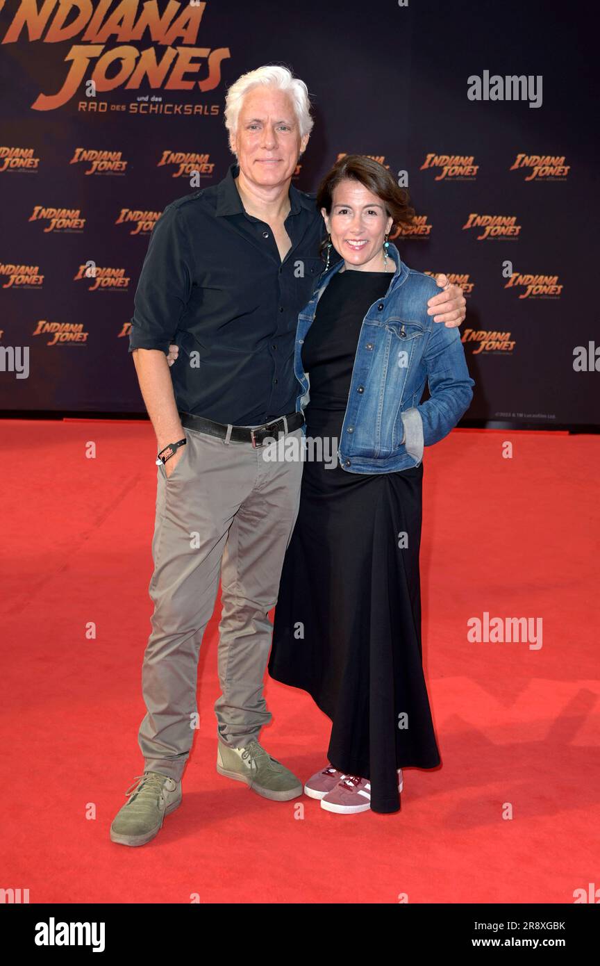 Philippe Brenninkmeyer mit Ehefrau Tara Lynn Orr bei der Premiere des ...