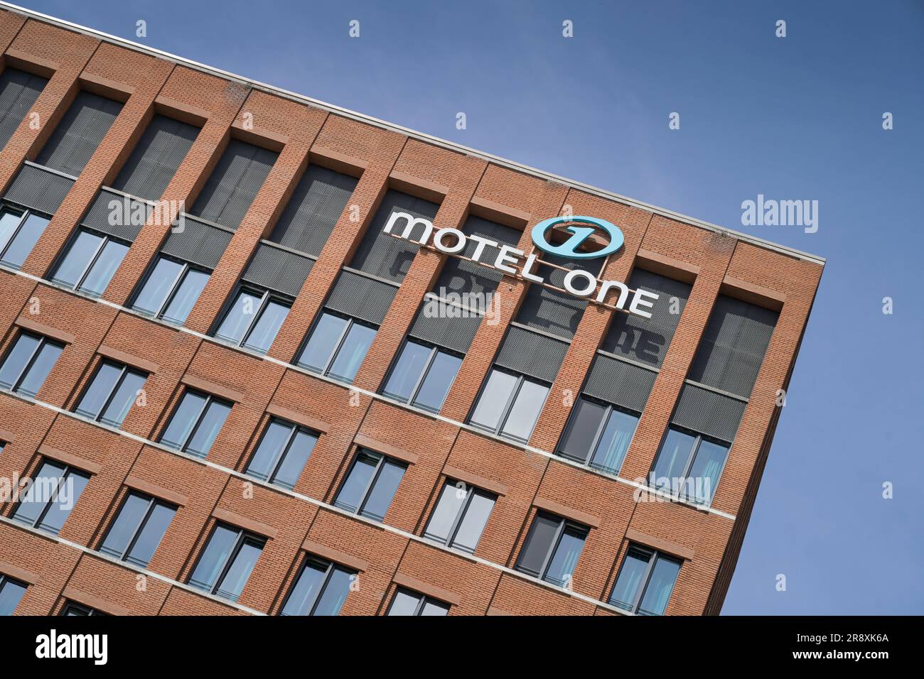 Hotel Motel One, Kaiser-Friedrich-Ring, Wiesbaden, Hessen, Deutschland ...