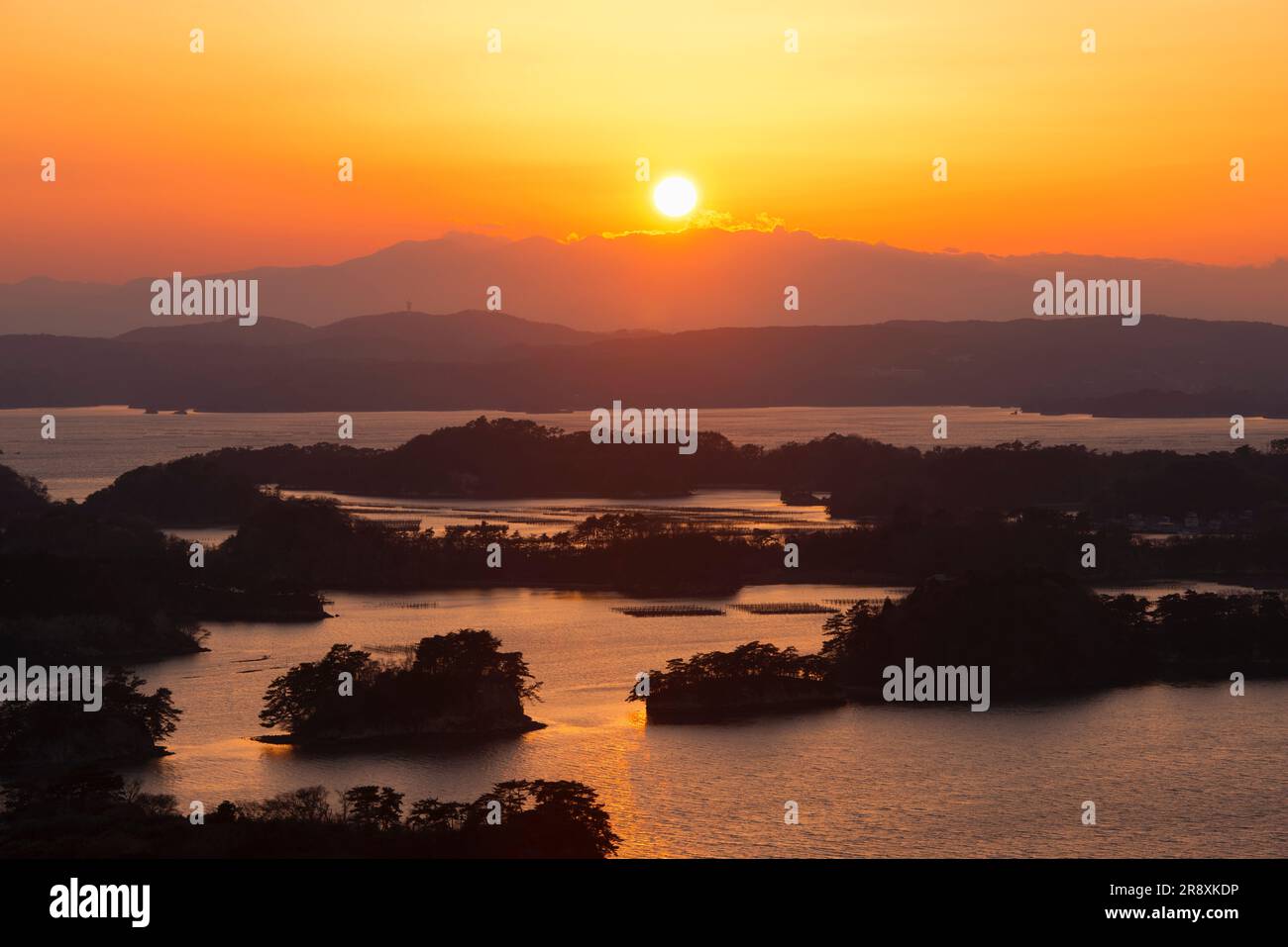 Matsushima sunset hi-res stock photography and images - Alamy