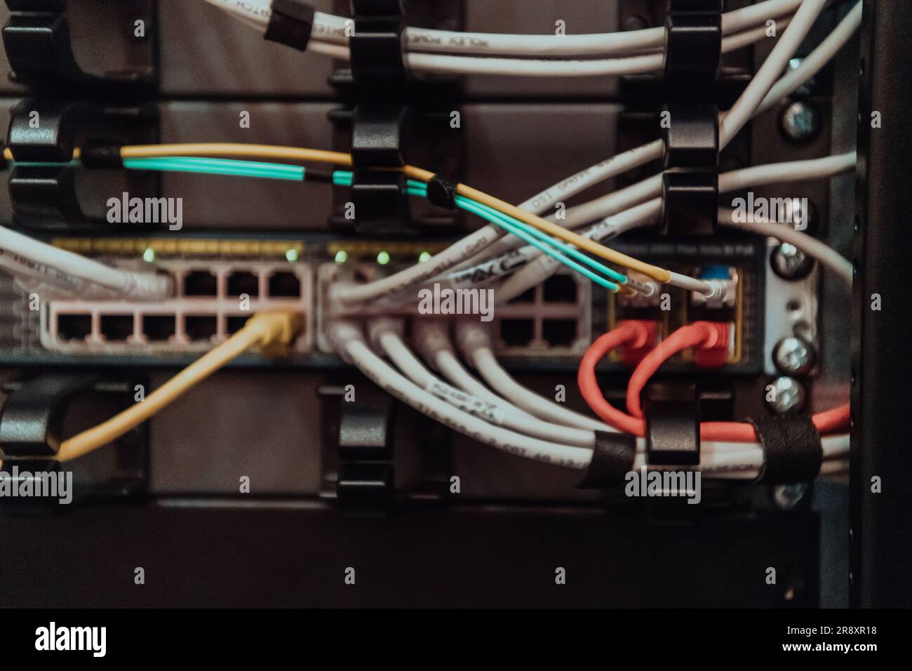 Data center setting laptop hi-res stock photography and images - Alamy