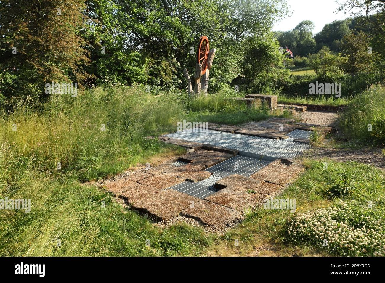 Site of the small-scale abandoned Victorian Esk Valley / Holme House ...