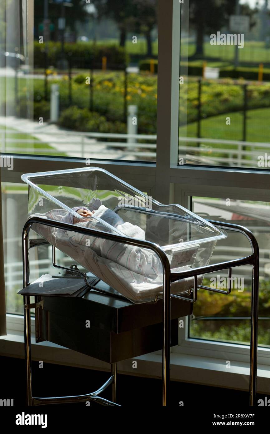 American hospital nursery hi-res stock photography and images - Alamy