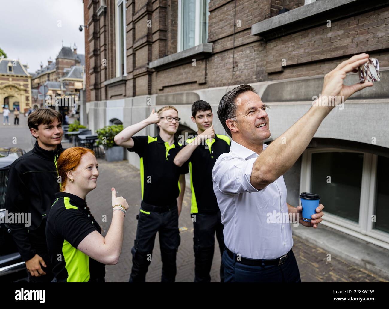 THE HAGUE - Prime Minister Mark Rutte takes a selfie with students at ...