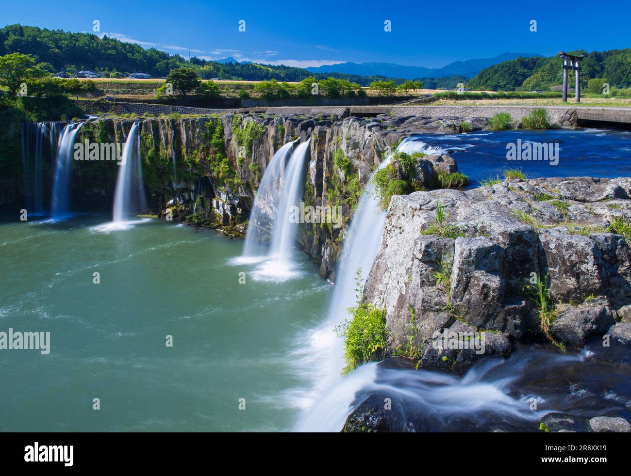 Japans top 100 waterfalls hi-res stock photography and images - Alamy