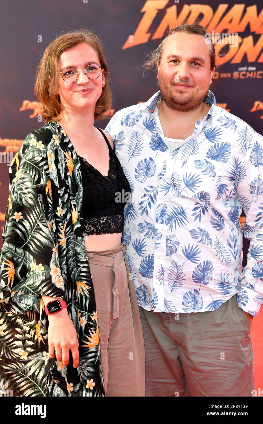 Gina Hofmann und Robert Hofmann bei der Premiere des Kinofilms 'Indiana ...
