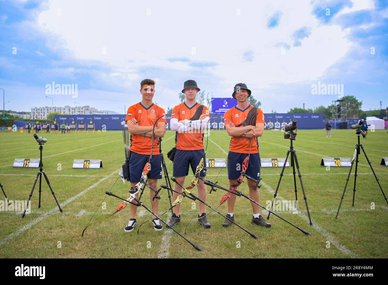 KRAKOW, - JUNE 23: Senna Roos of the Netherlands, Gijs Broeksma of the ...