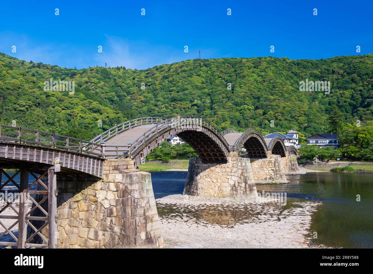 Kintai bridge hi-res stock photography and images - Alamy