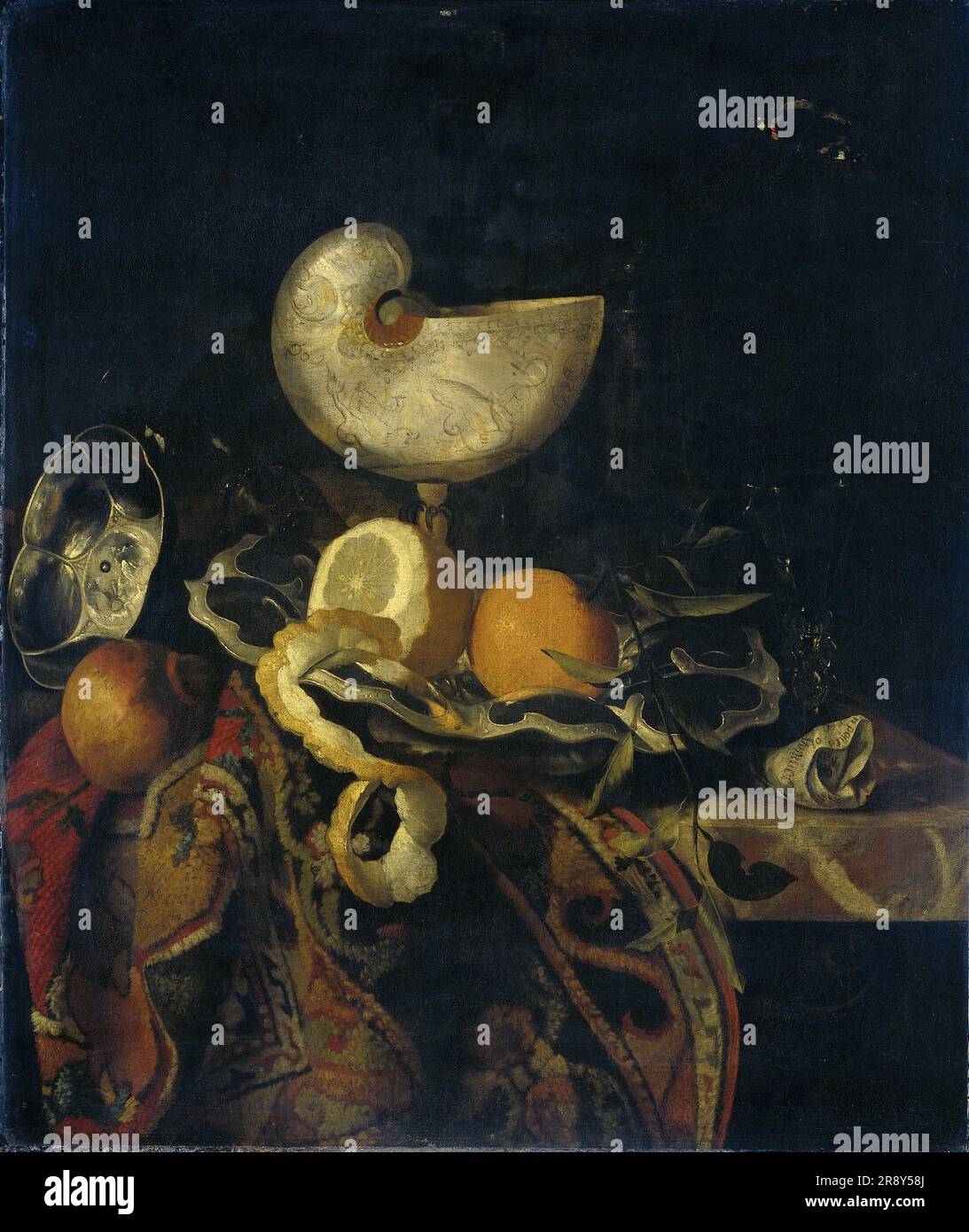 Fruit and nautilus cup hi-res stock photography and images - Alamy