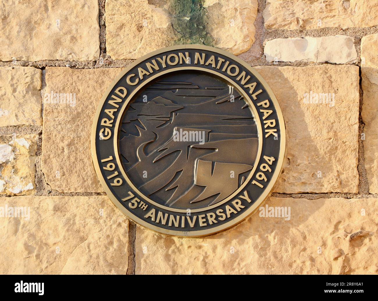 Anniversary point hi-res stock photography and images - Alamy