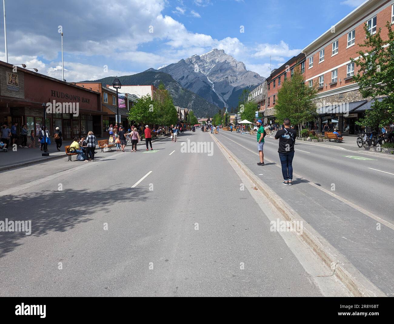 Banff town centre hi-res stock photography and images - Alamy