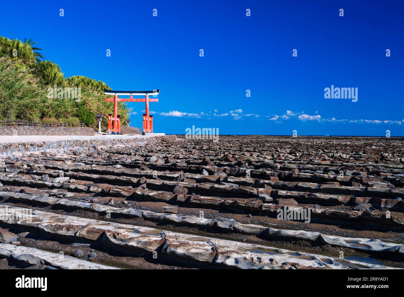 Aoshima jinja hi-res stock photography and images - Alamy