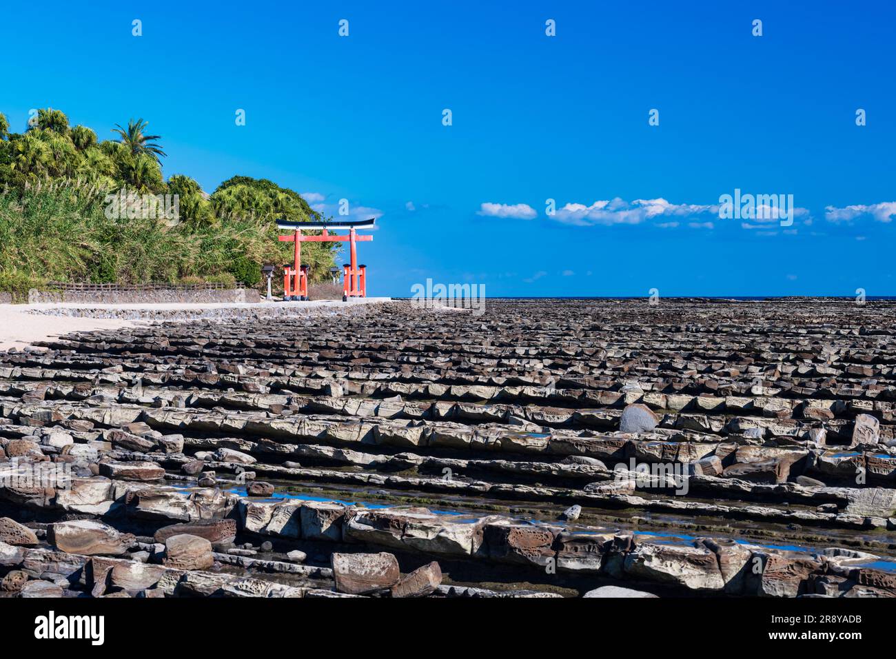 Aoshima jinja hi-res stock photography and images - Alamy