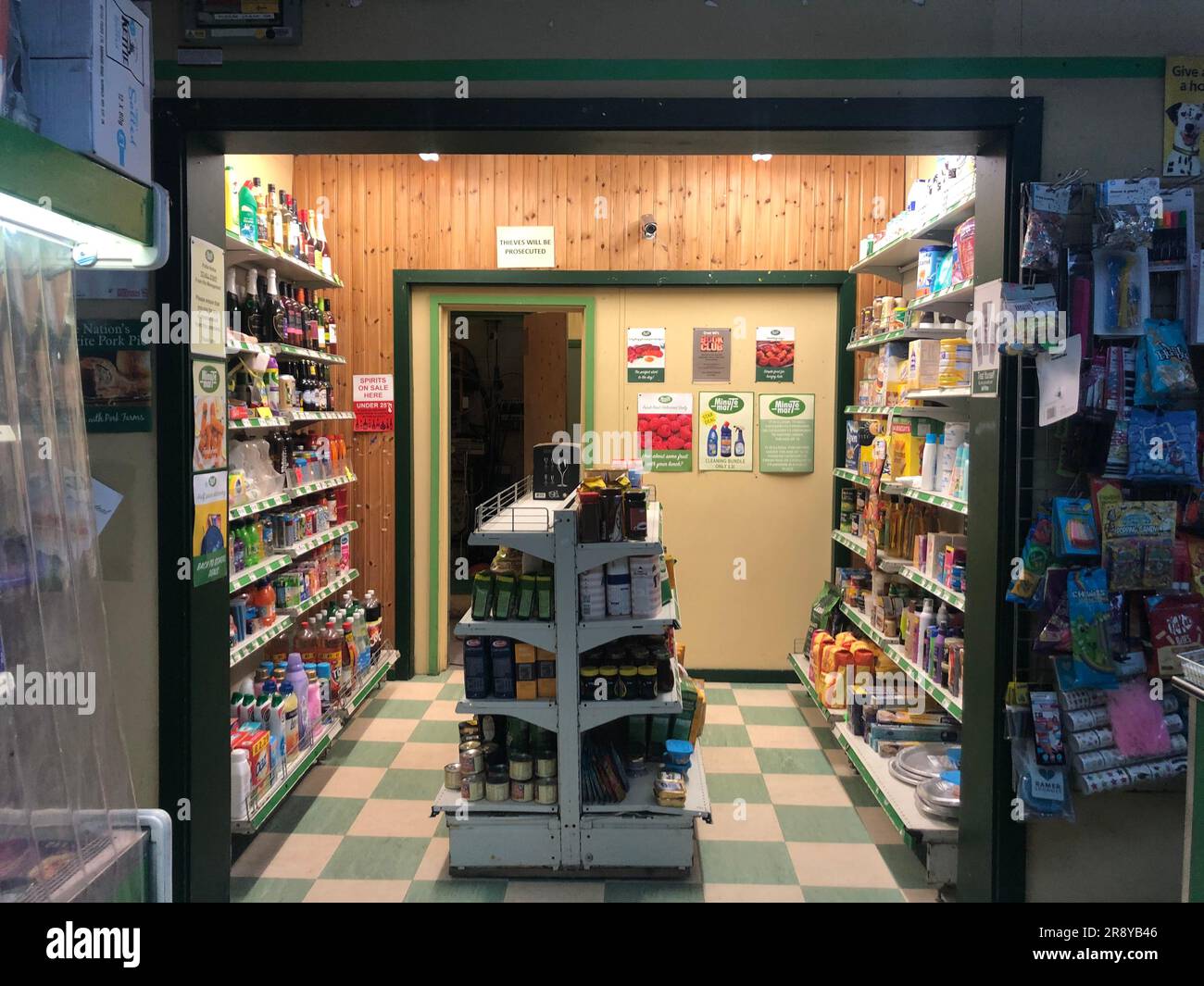 The shop is fully stocked. HERTFORDSHIRE, UK: EYE-OPENING pictures of ...