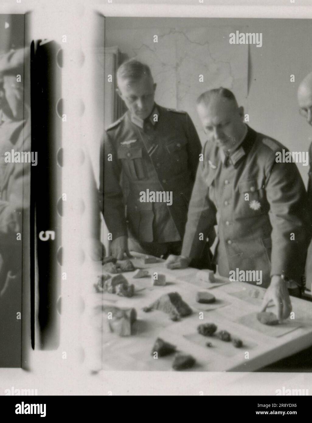 SS photographer Cantzler captured the stark reality of Russia in 1943 ...