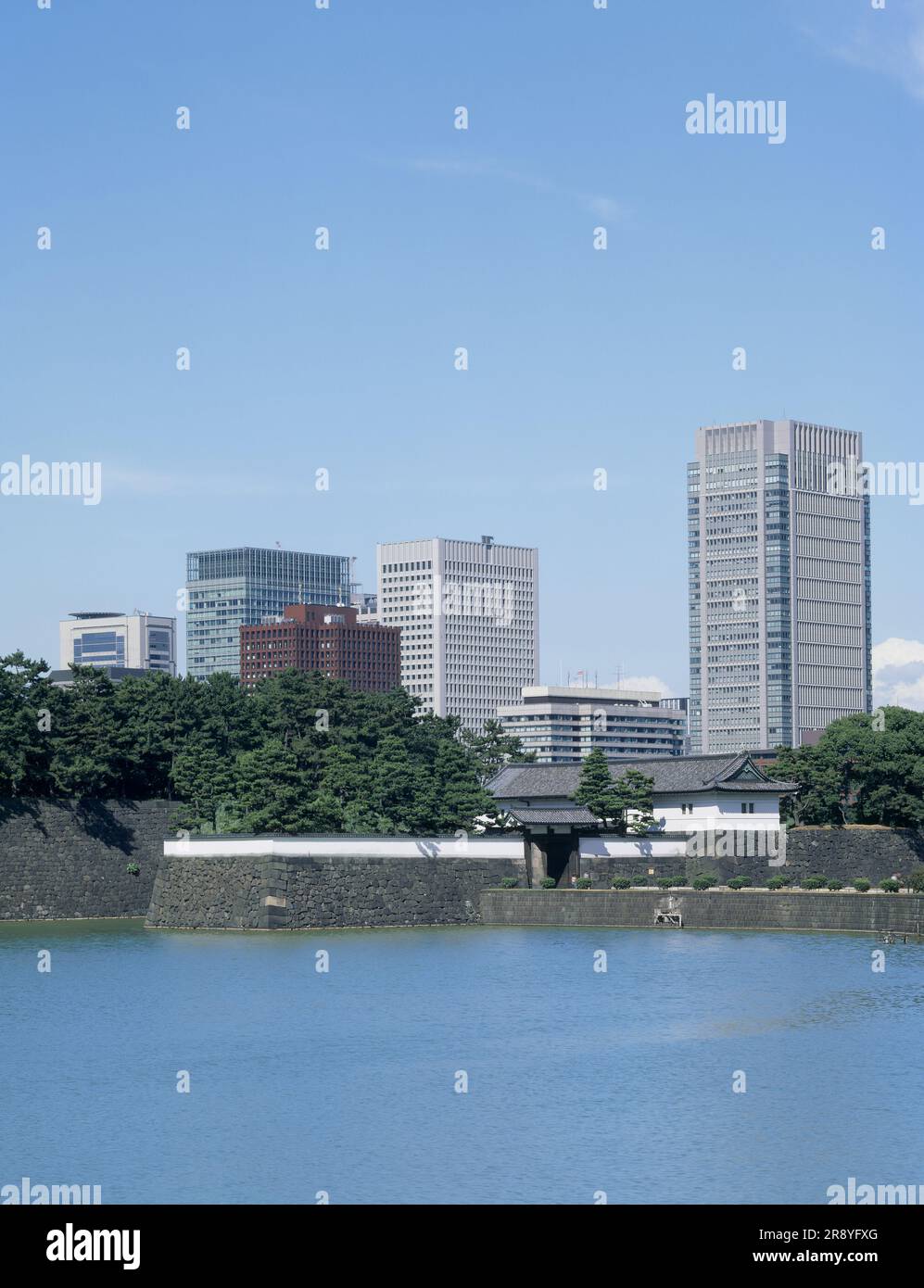 Sakurada Gate and the Marunouchi buildings Stock Photo - Alamy