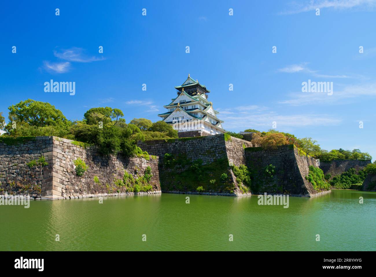 Tower of Osaka Castle and inner moat Stock Photo - Alamy