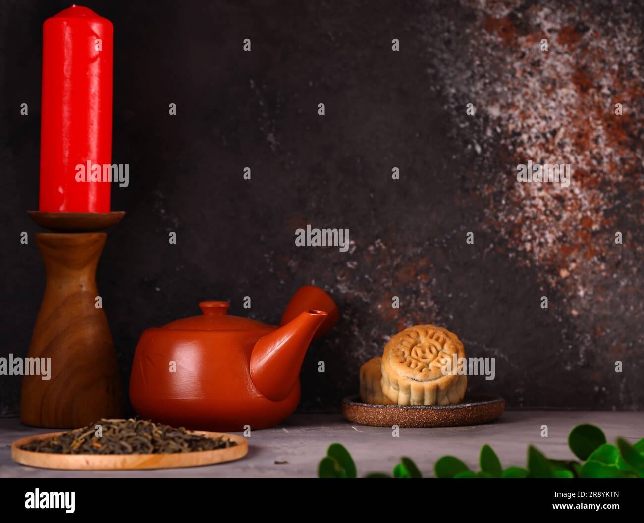 Traditional moon cakes tea hi-res stock photography and images - Alamy