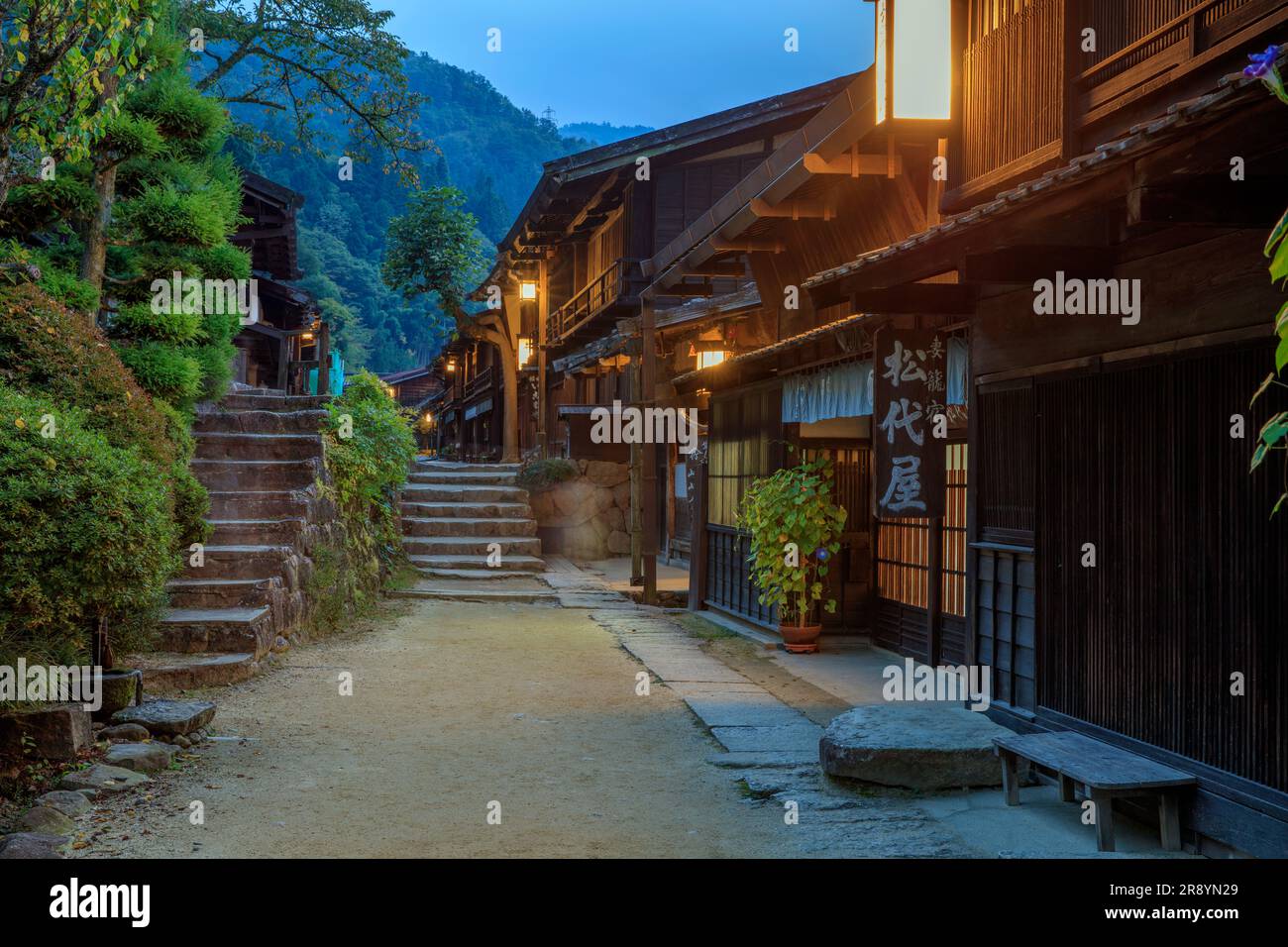 Tsumago japan night hi-res stock photography and images - Alamy
