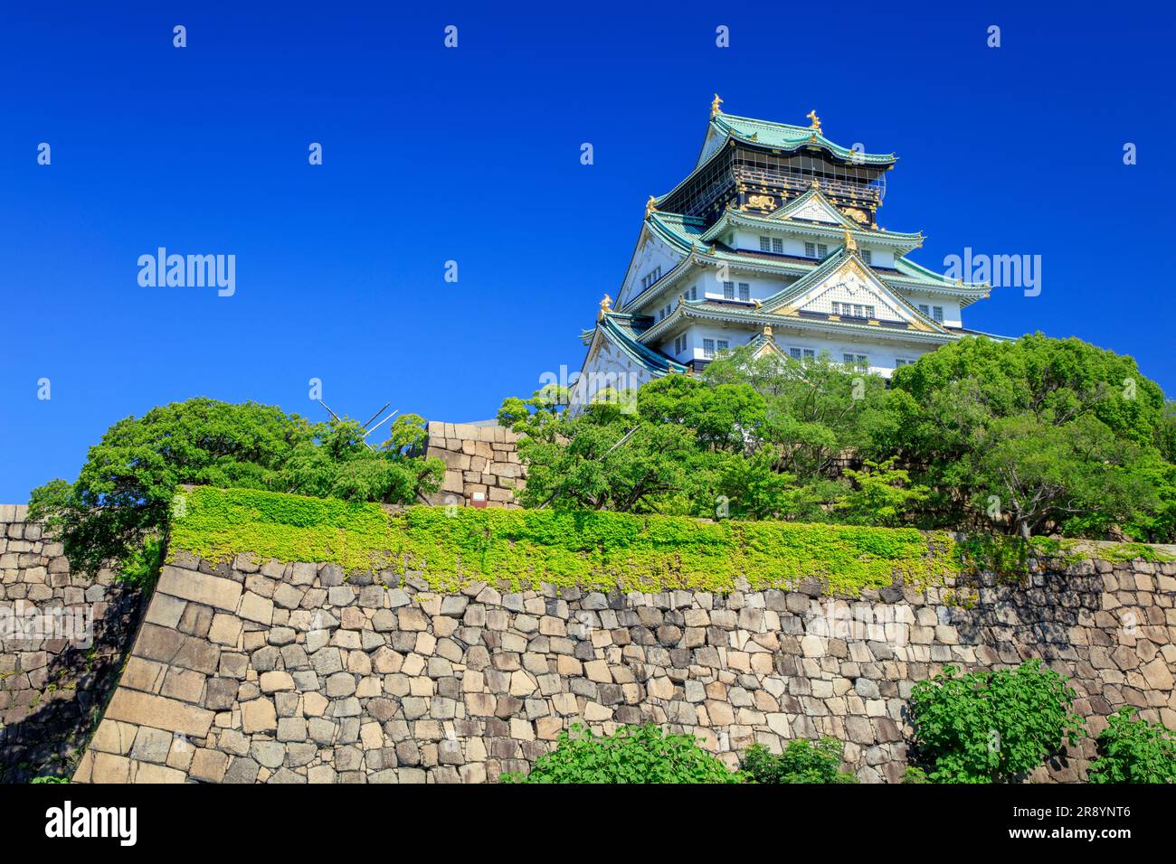 Castle tower of Osaka Castle Stock Photo - Alamy