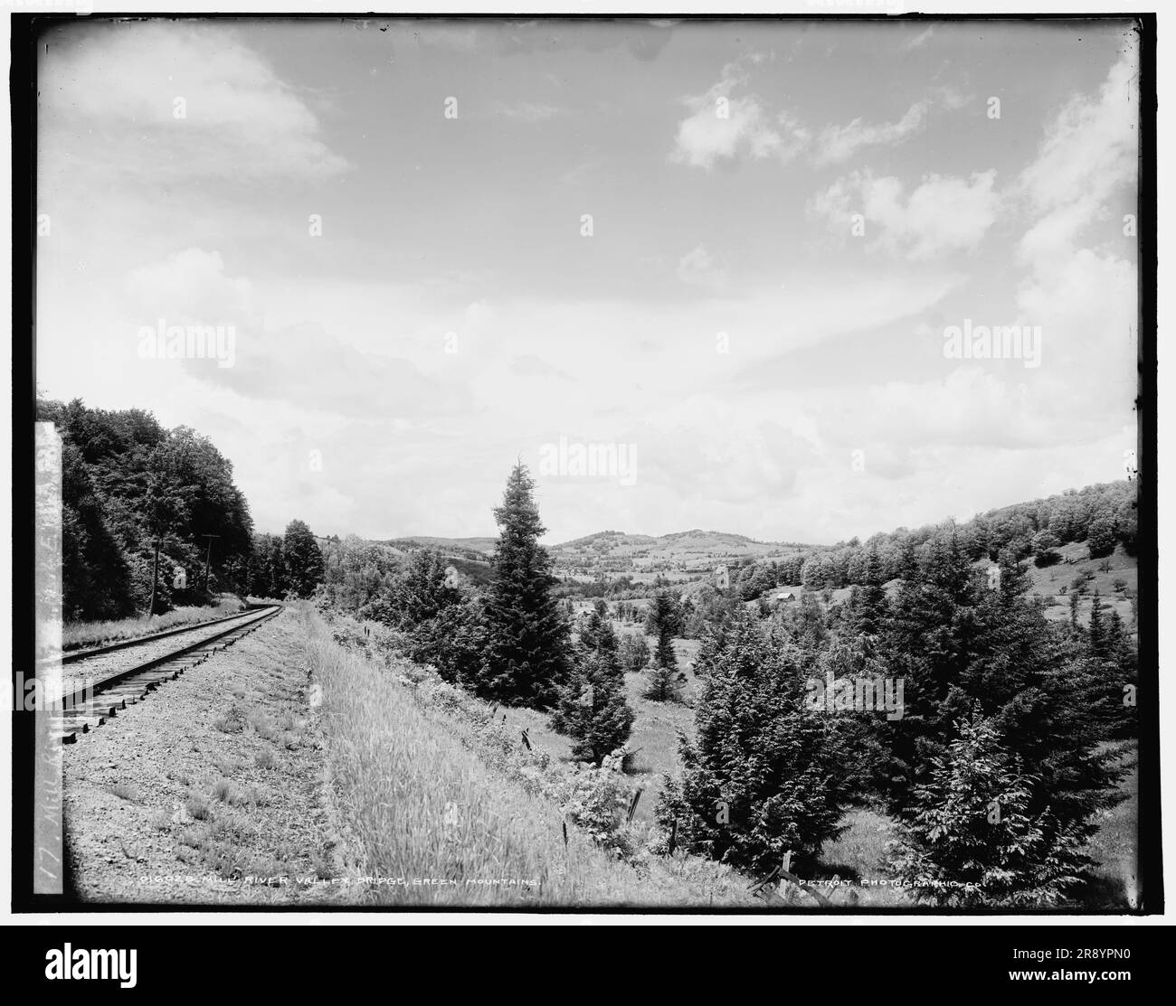 Mill River Valley bridge, Green Mountains, between 1900 and 1906 Stock ...