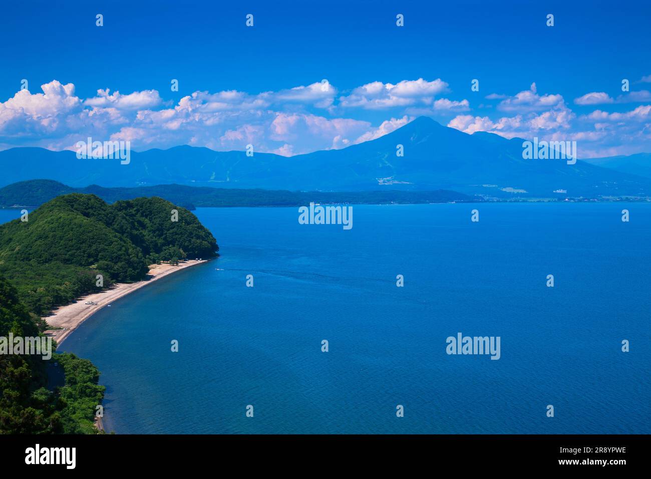Inawashiro Lake and Mt. Bandai Stock Photo - Alamy
