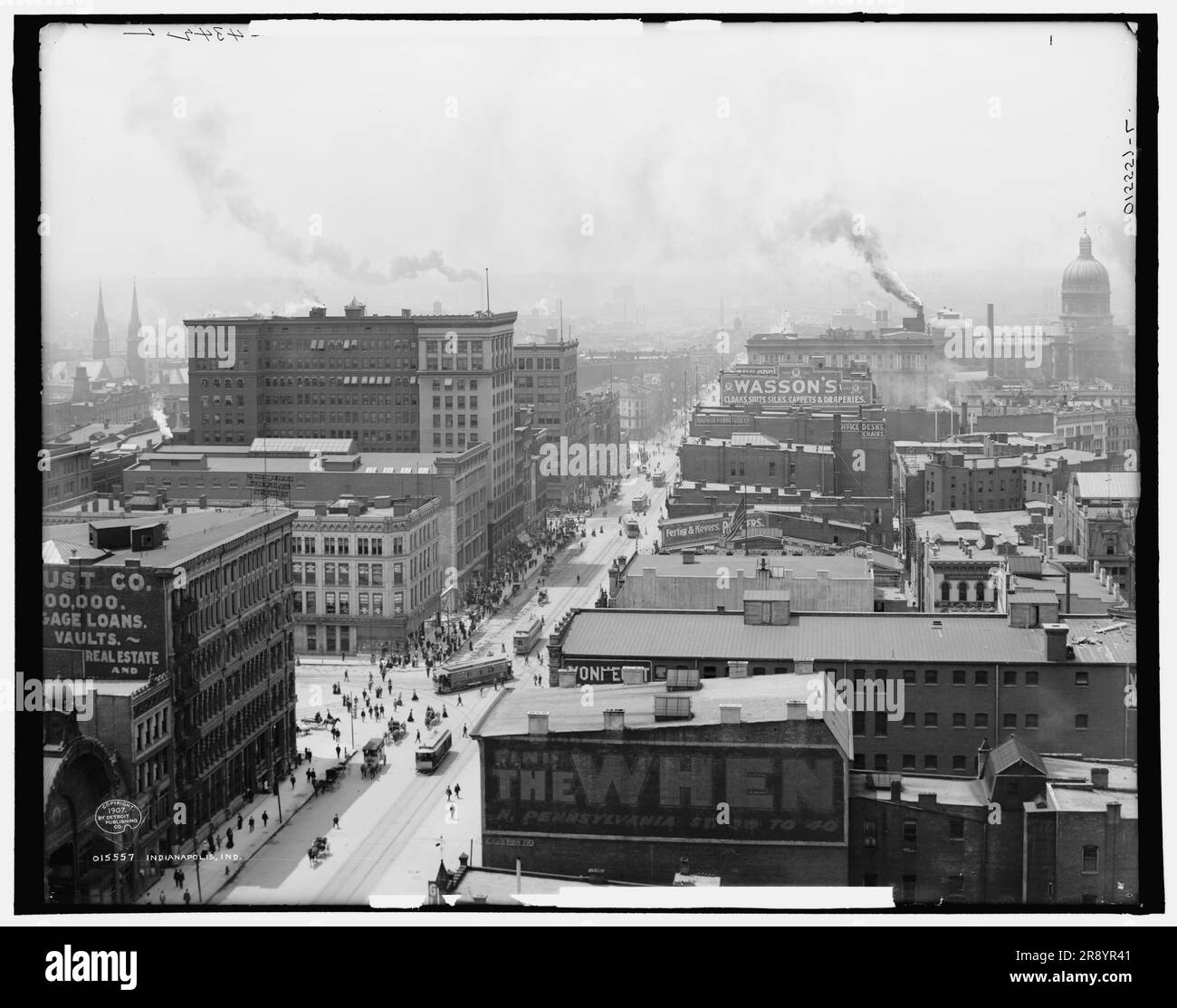 Indianapolis street sign hi-res stock photography and images - Alamy