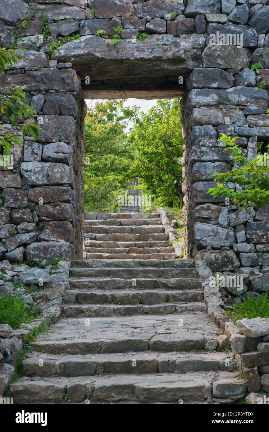 Nakijinjyo Castle ruins Heiroumon gate Stock Photo - Alamy