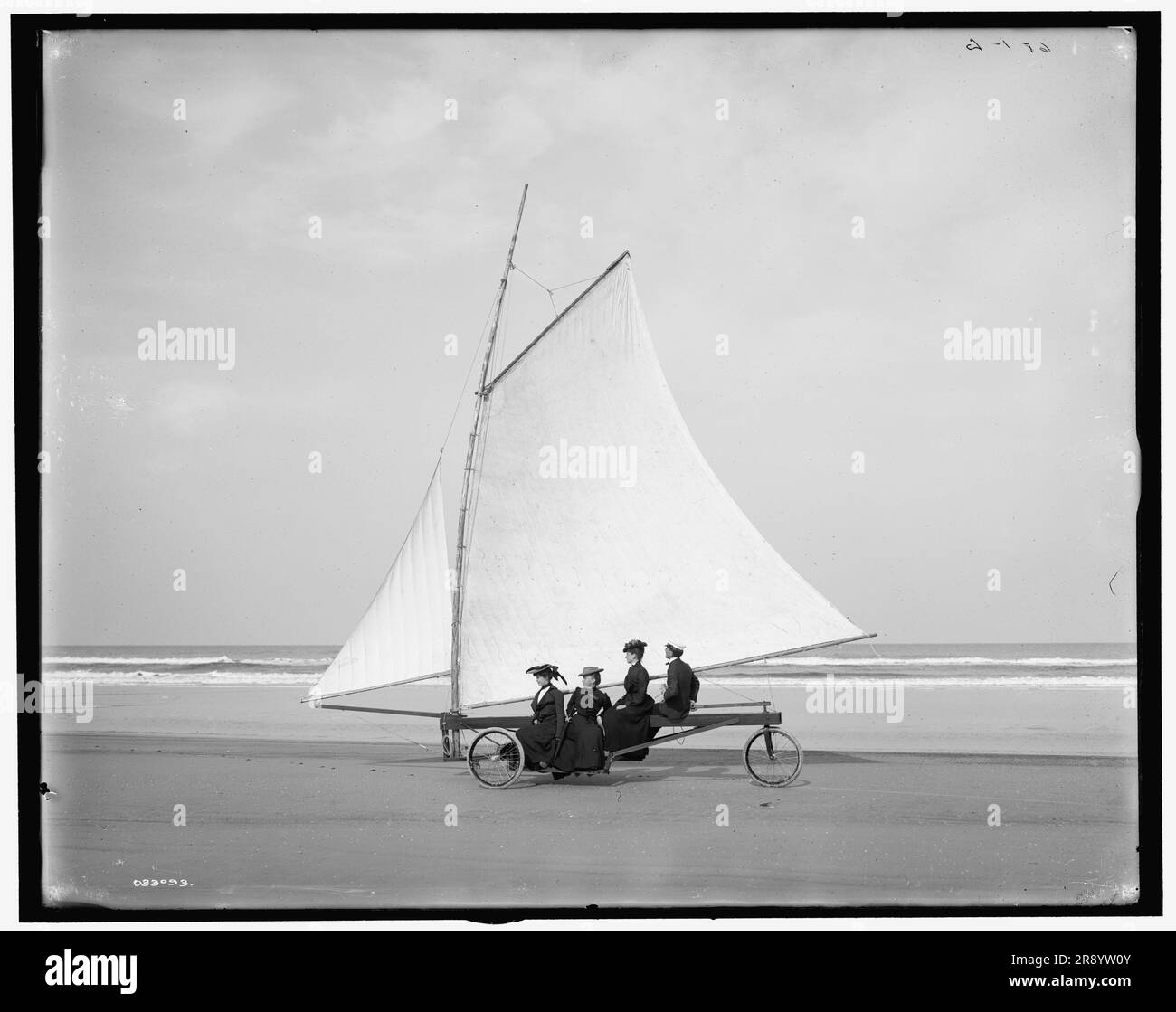 People on beach sailing Black and White Stock Photos & Images - Alamy