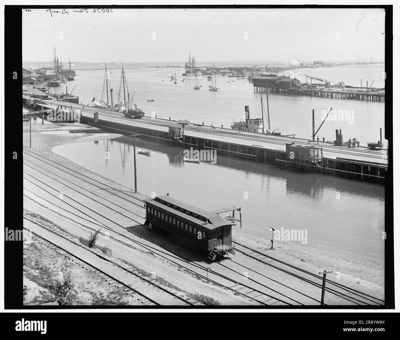 San pedro california united Black and White Stock Photos & Images - Alamy