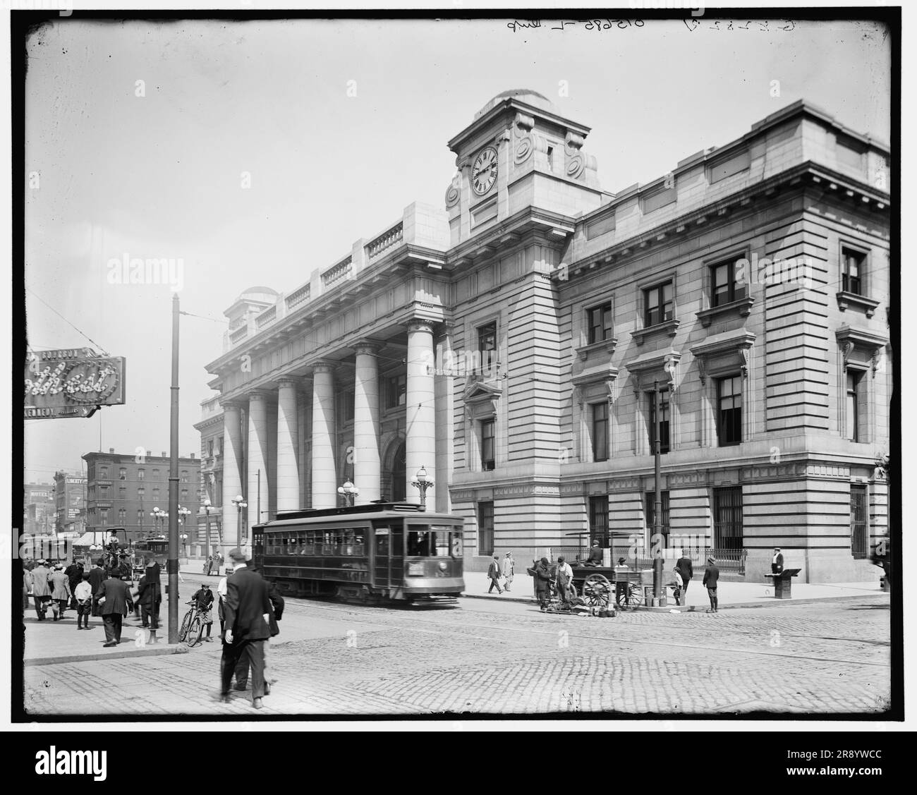 Chicago, Ill. passenger terminal, C & NW Ry. (Chicago & North Western ...